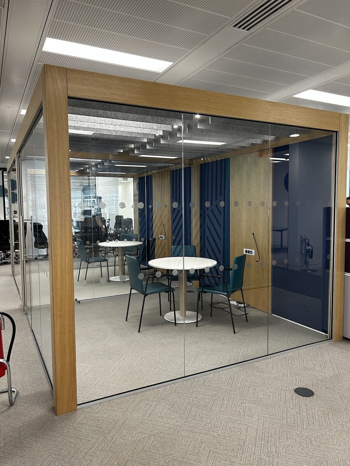 What is Office Teamwork Furniture? - The Office Chair Man