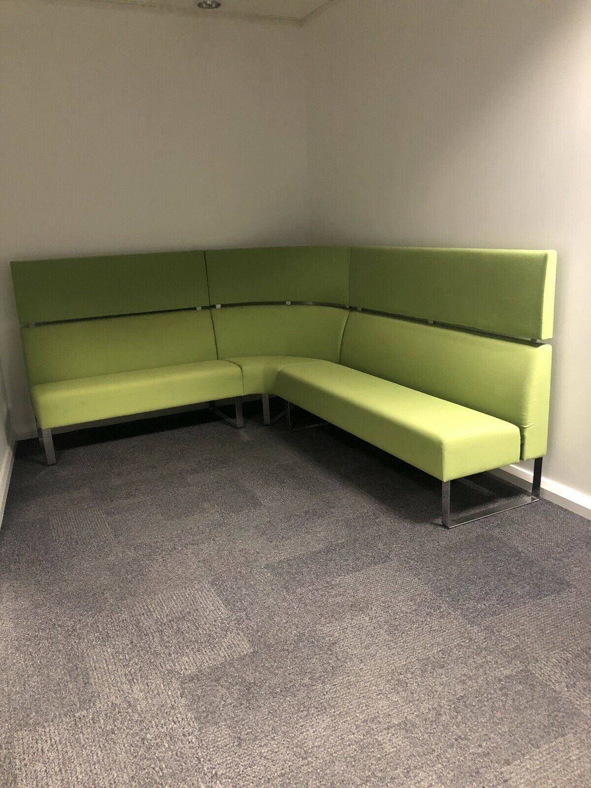 Materia Hi Back Breakout Reception Sofa | Reception Sofa