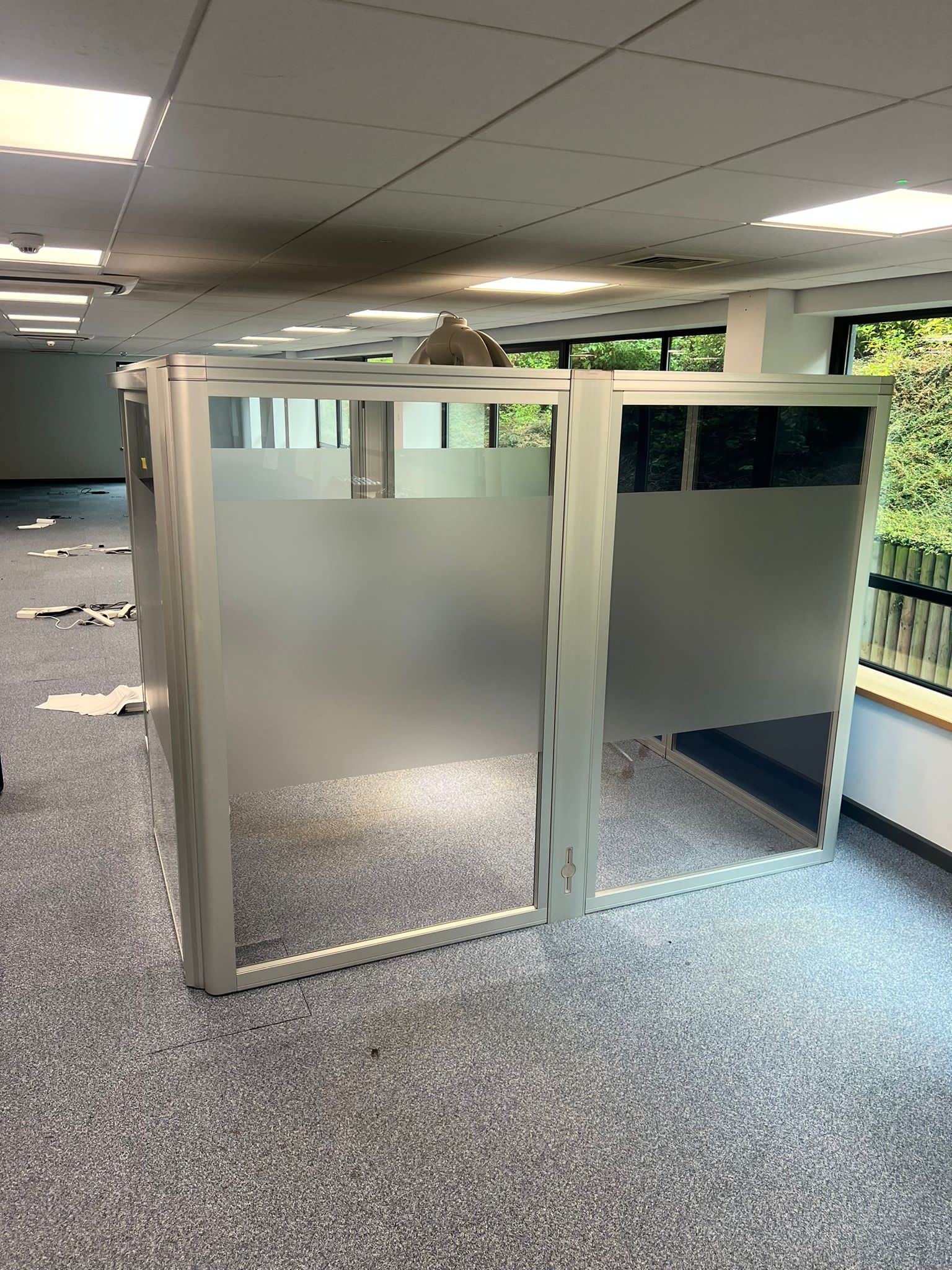 Orangebox Airea 220 Acoustic Office Booth Glazed on three sides & Full ...