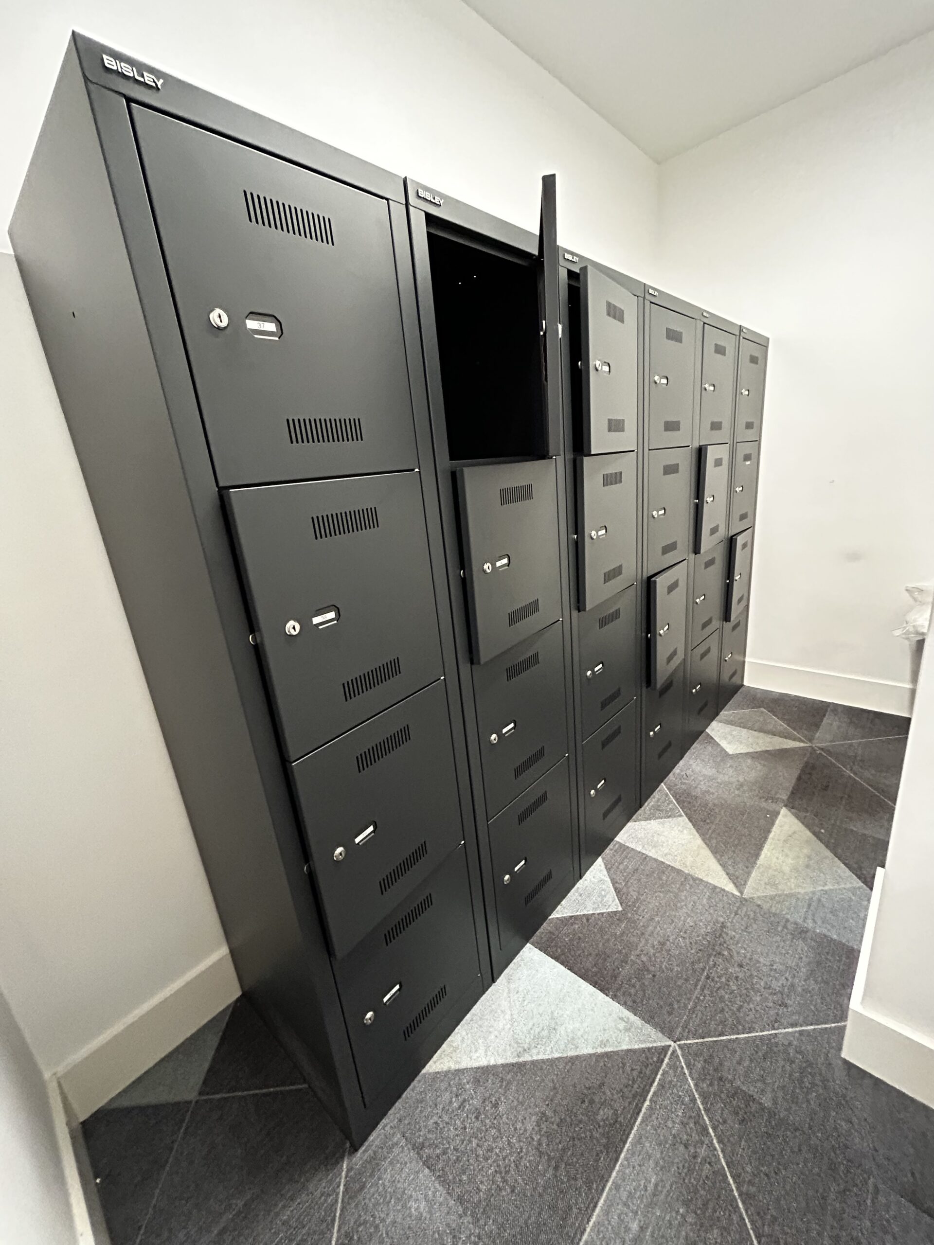 Bisley Monobloc | Personal Lockers | Finished in Anthracite Grey