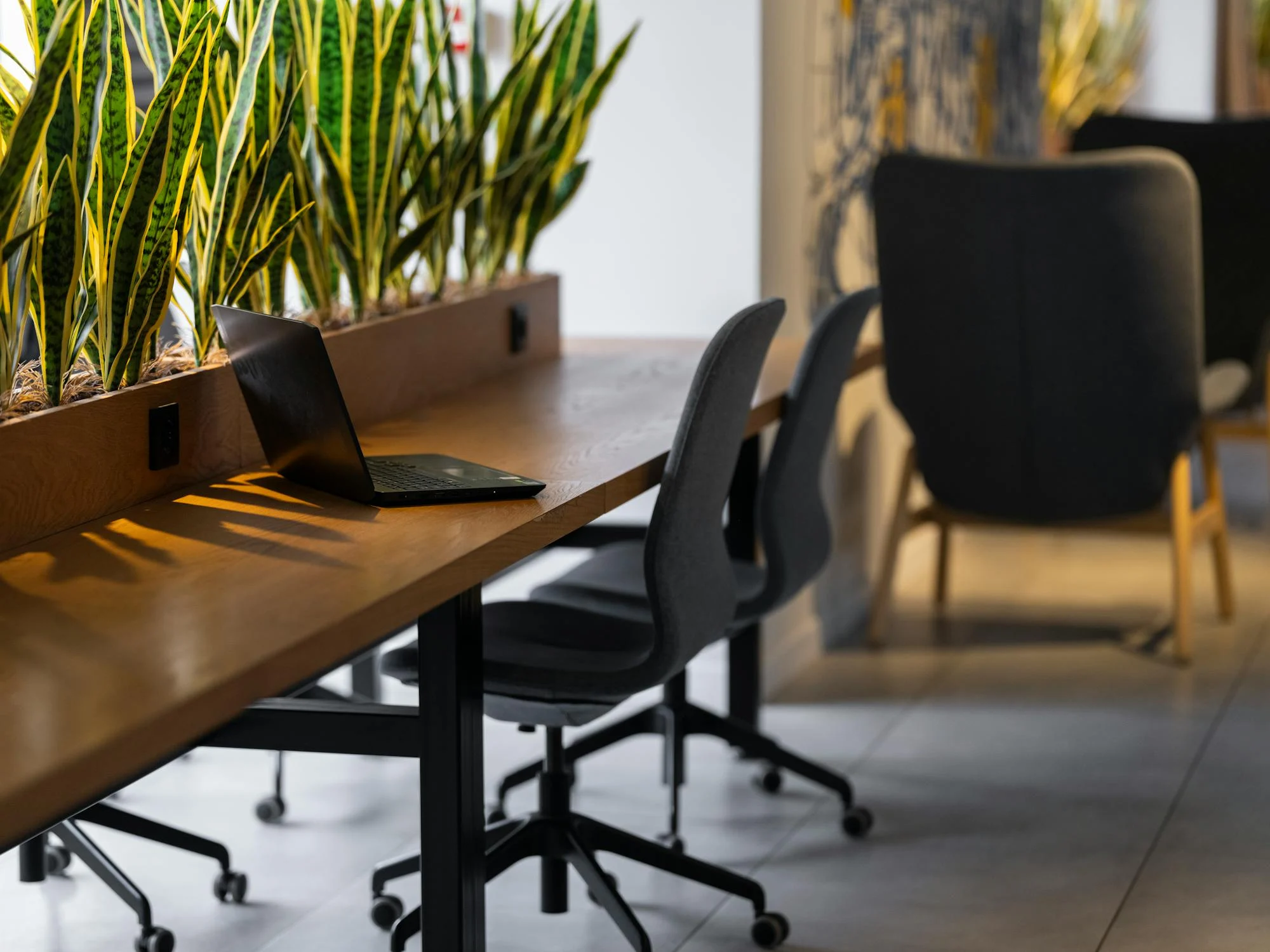 Affordable Recycled Office Furniture for Sustainable Workspaces